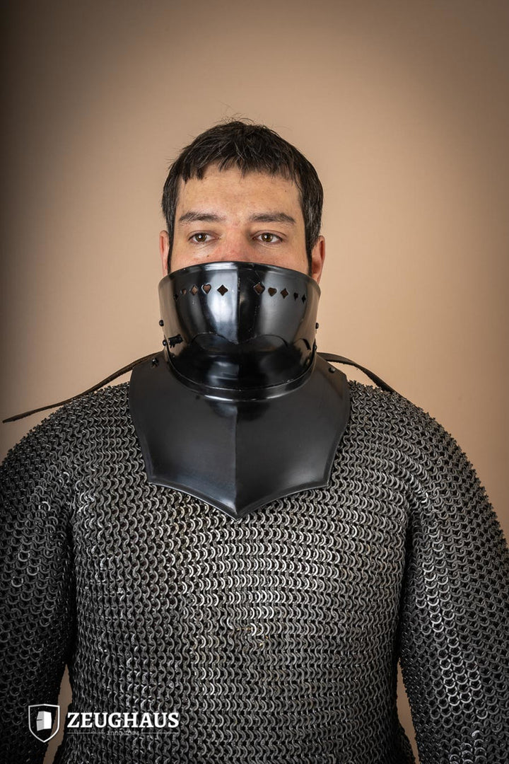 Pauldrons – Zeughaus Armoury